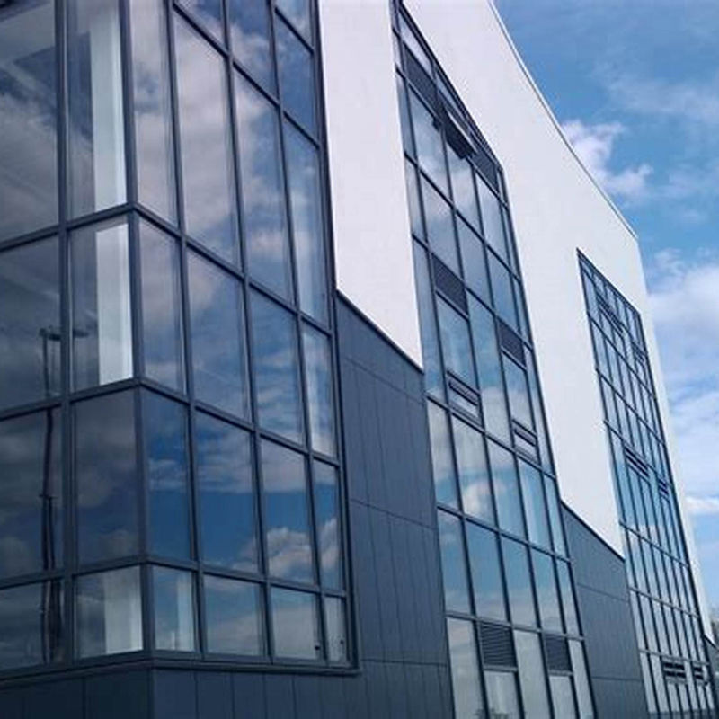 Verre isolant Mur de rideau Bâtiment commercial 4 mm-12 mm Mur de ...